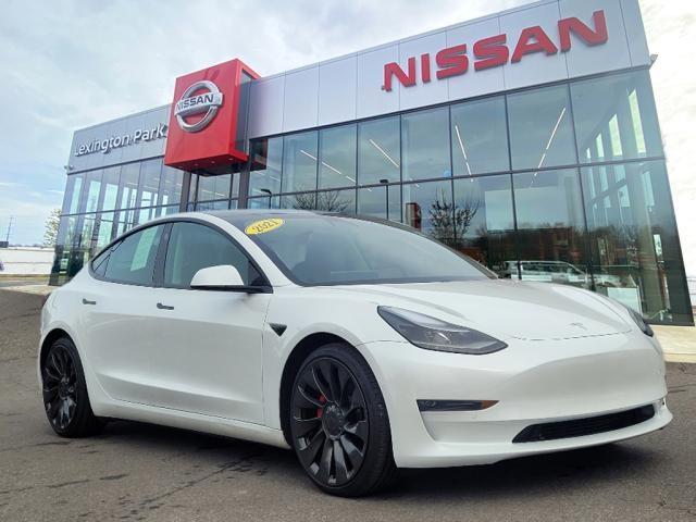 Used model 3 awd store